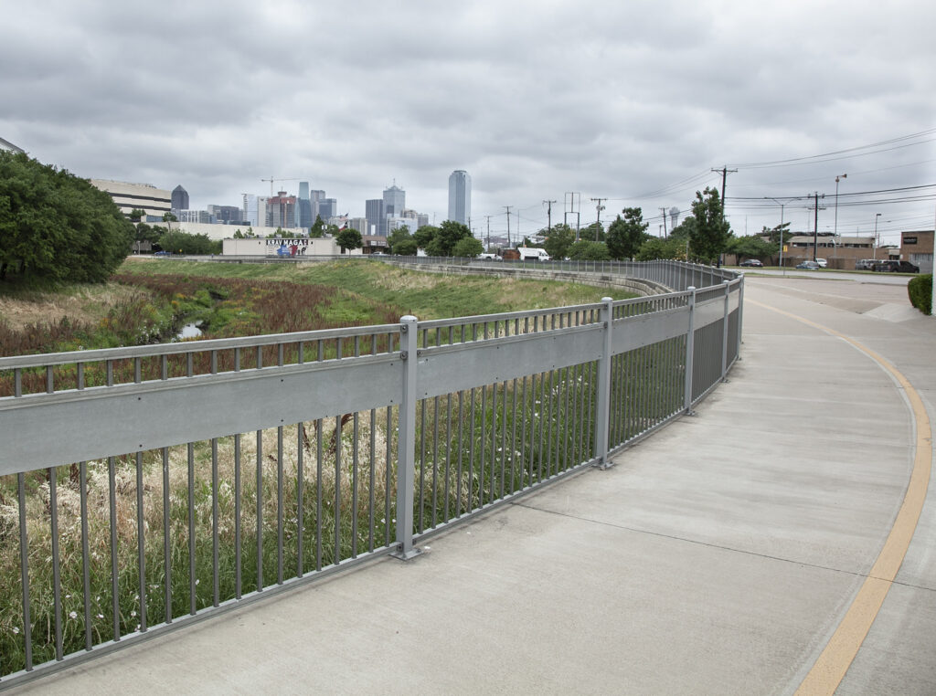 Trinity Gateway Connection - The Loop Dallas